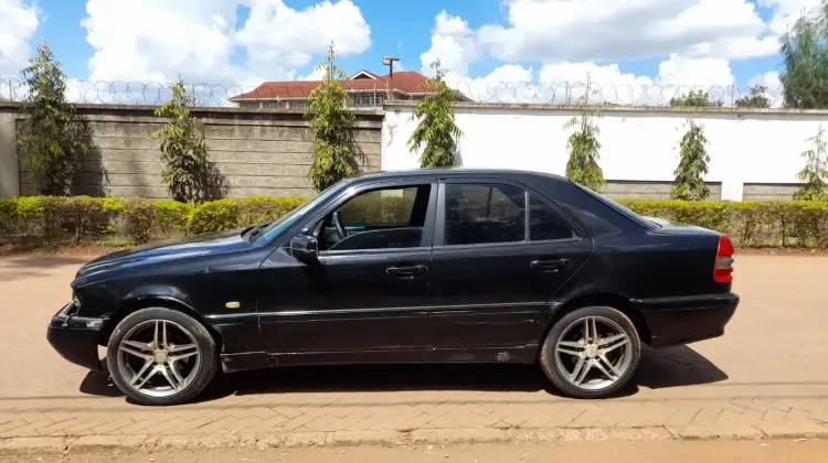 Mercedes-Benz C 200 2.0 Wagon/Universal 2000 Petrol Automatic | MOGO ...