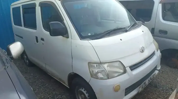 Toyota Townace 1.5 Van/Minivan 2015 Petrol Automatic | MOGO | cars.mogo ...