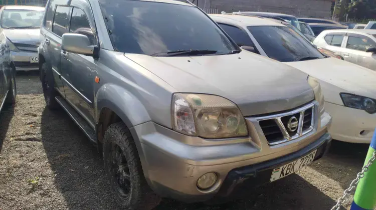 Nissan X-Trail 2.0 Wagon/Universal 2002 Petrol Manual | MOGO | cars ...
